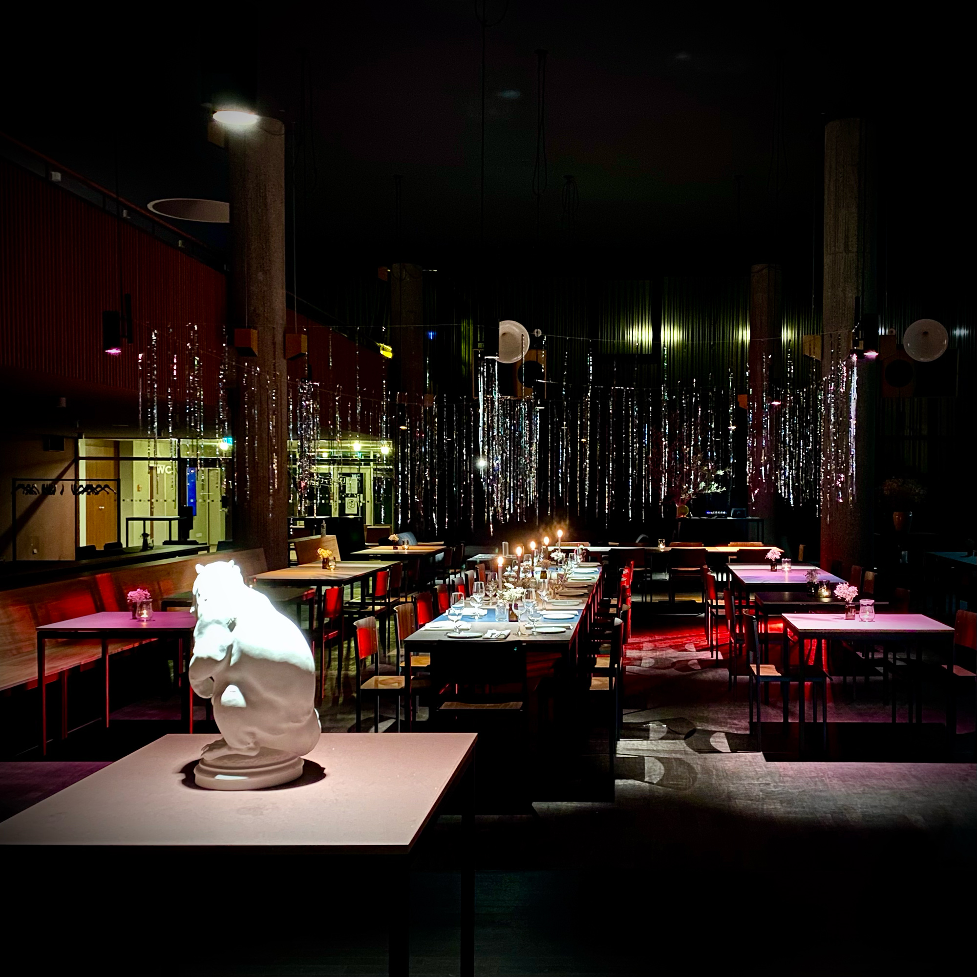 Restaurant – Weltwirtschaft Restaurant, Biergarten und Kiosk der Haus ...